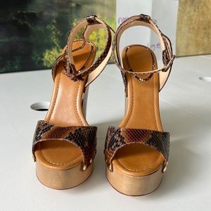 Alexandre Birman | Shoes | Alexandre Birman Crocodile Print Leather ...